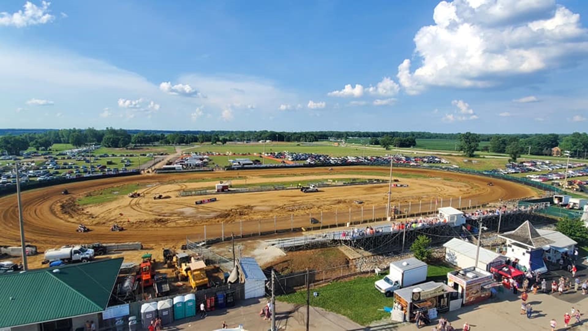 Tony Stewart honored at fairgrounds racetrack where he got his start ...