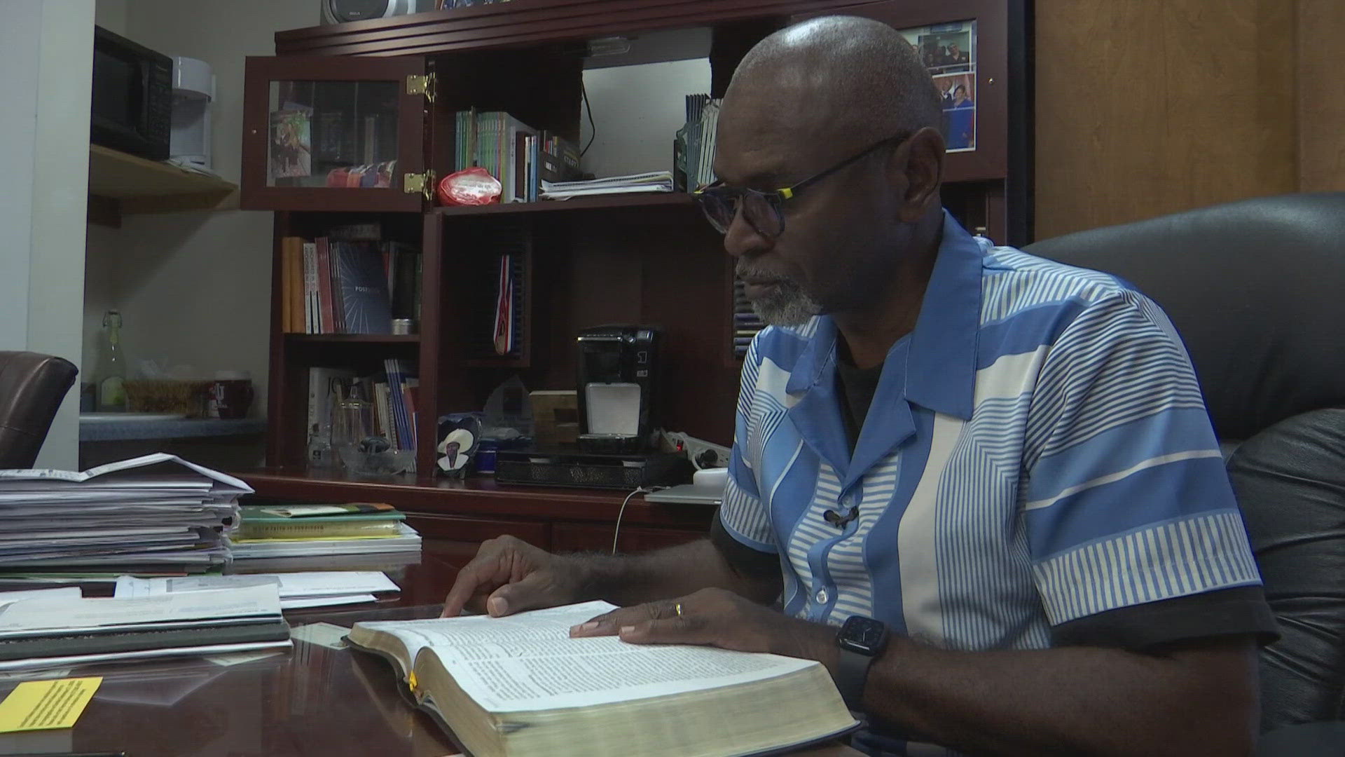 Indianapolis reverend standing up for those affected by state, federal ...