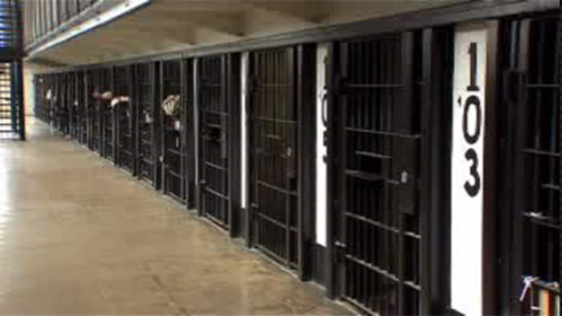 Indiana State Prison inmate stabs two guards | wthr.com