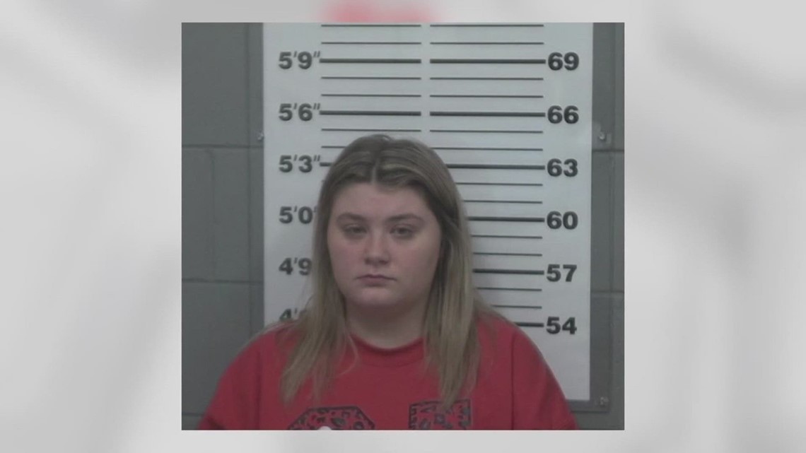 Pageant queen charged in toddler's murder | wthr.com