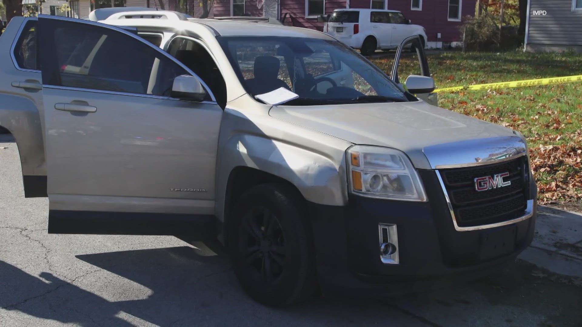 4 in custody after police say they were illegally armed with guns ...