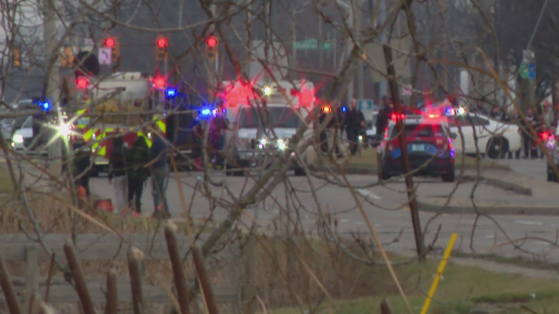 Police pursuit in Lawrence ends in gunfire, suspect dead | wthr.com