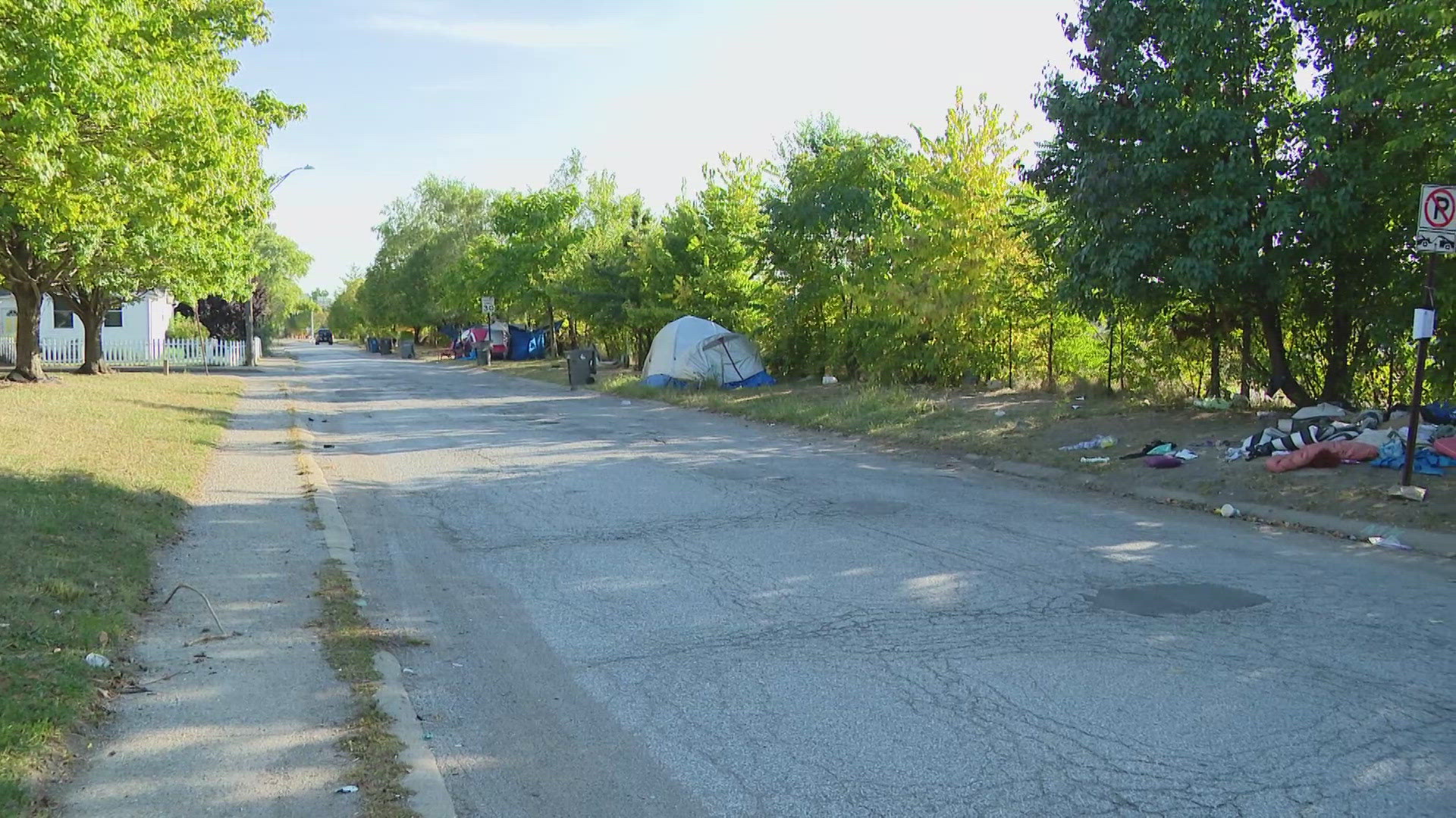 Indy relocates 18 people from Fountain Square homeless camp | wthr.com
