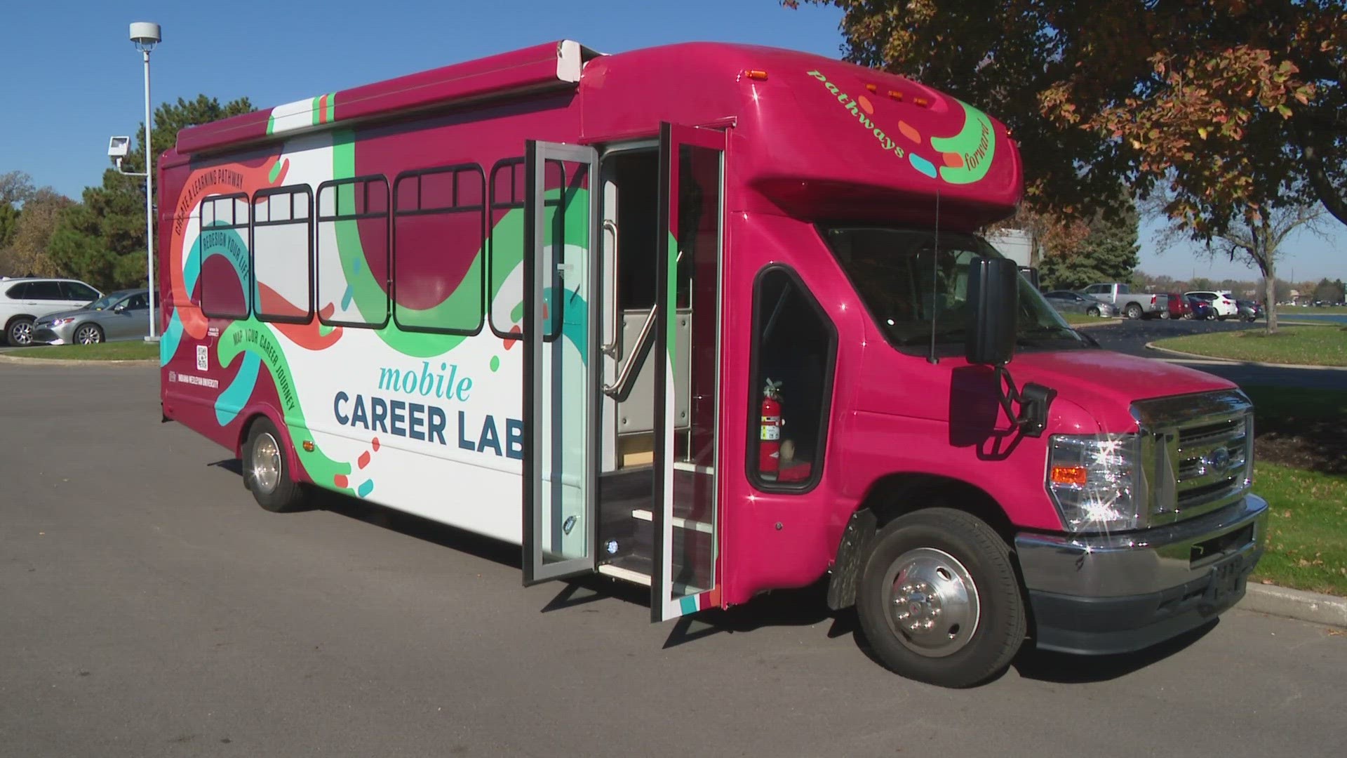 Indiana Weslyan University rolls out new mobile career lab | wthr.com
