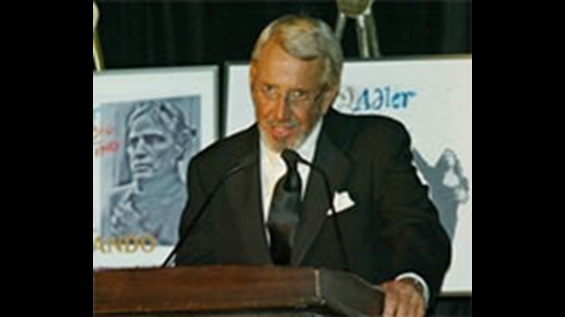 'Jaws' actor Scheider dies at 75 | wthr.com