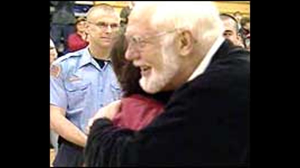 Heart attack victim says thanks to his rescuers | wthr.com