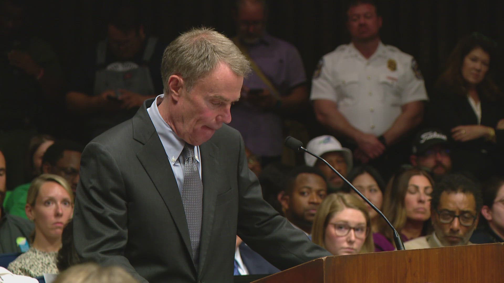 City-County councilor calls for Indianapolis Mayor Hogsett to resign ...