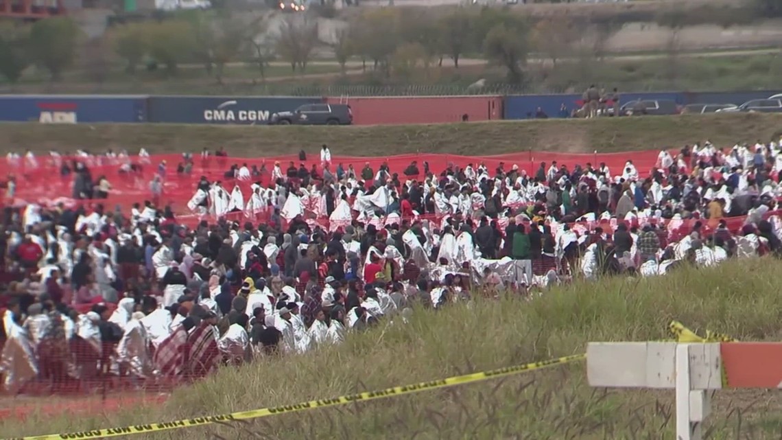 Tensions rising at US border in Eagle Pass | wthr.com