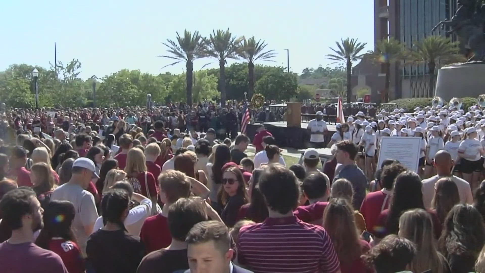 Florida State shooting: Campus mourns as new details about shooter ...