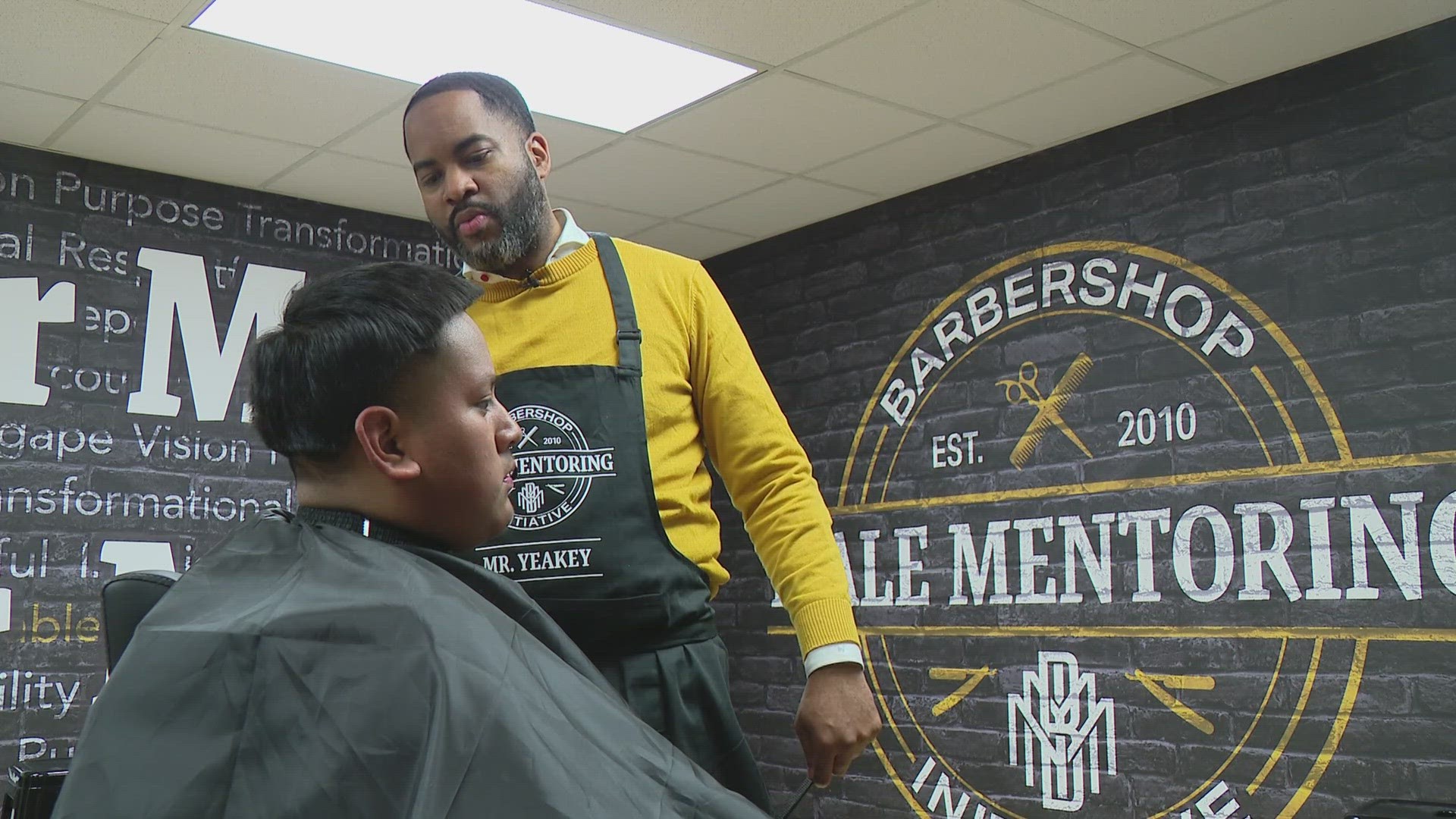 Barbershop and male mentoring program | Inspiring Indiana | wthr.com