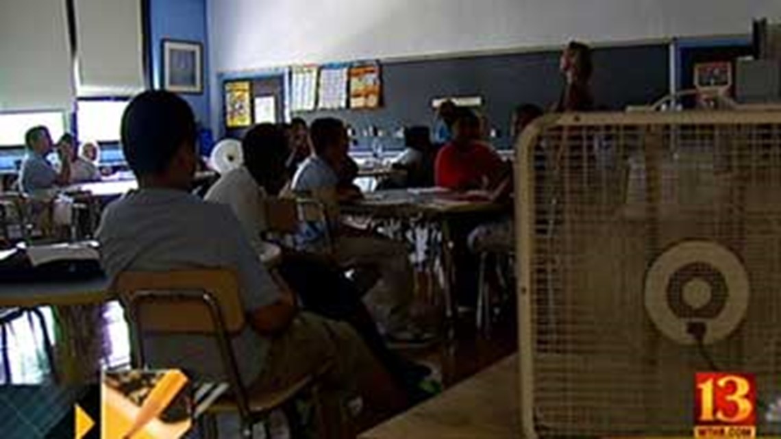 Some IPS students sweating out first days | wthr.com