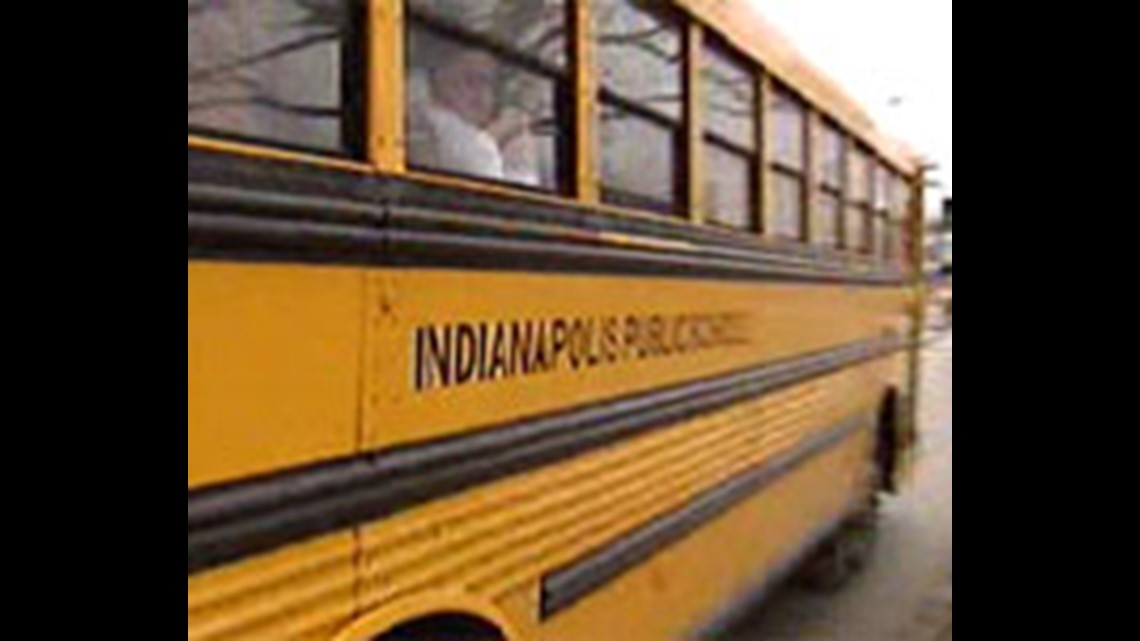 Report: IPS bus system gets failing grades | wthr.com