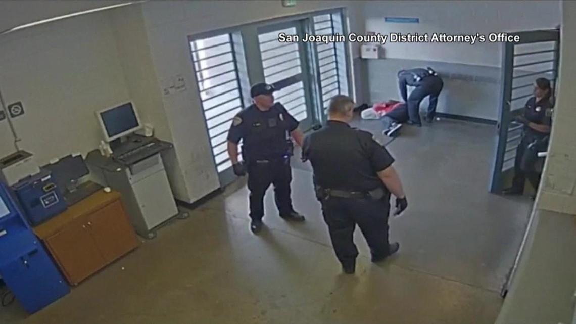 VIDEO RELEASED: Corrections officer punches handcuffed man in jail ...