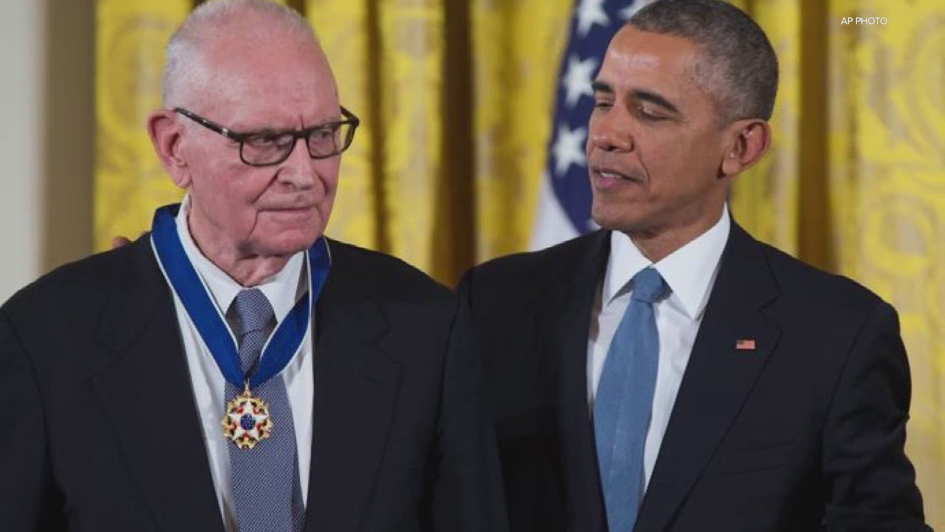 Lee Hamilton, longtime US congressman serving southern Indiana, dies at ...