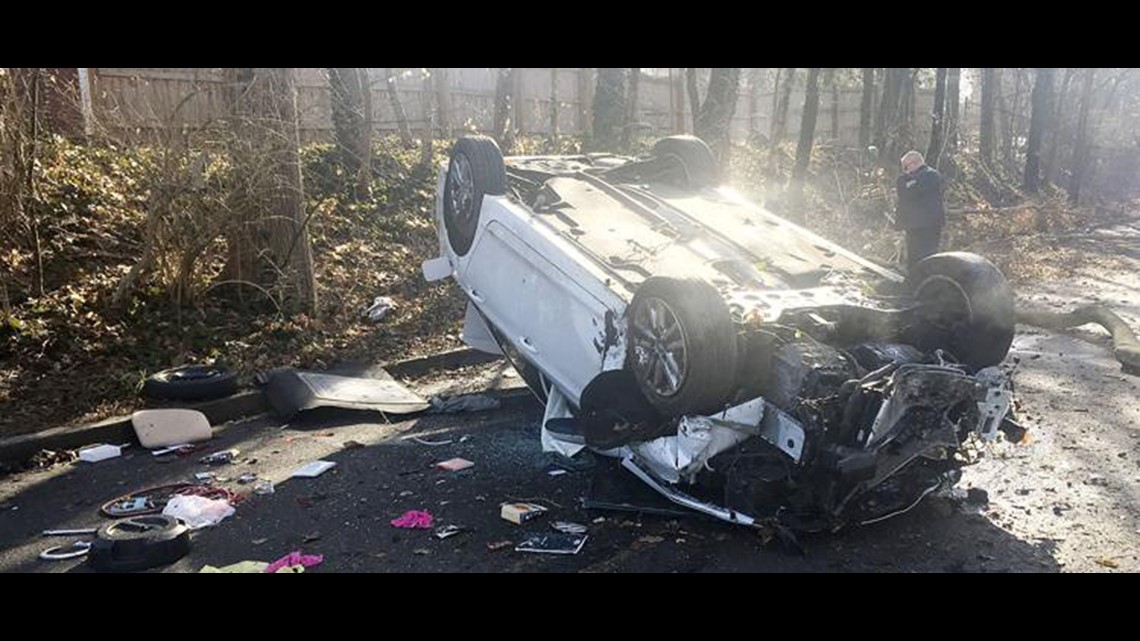 Police: Chase of stolen vehicle ends in crash, foot pursuit in Anderson ...