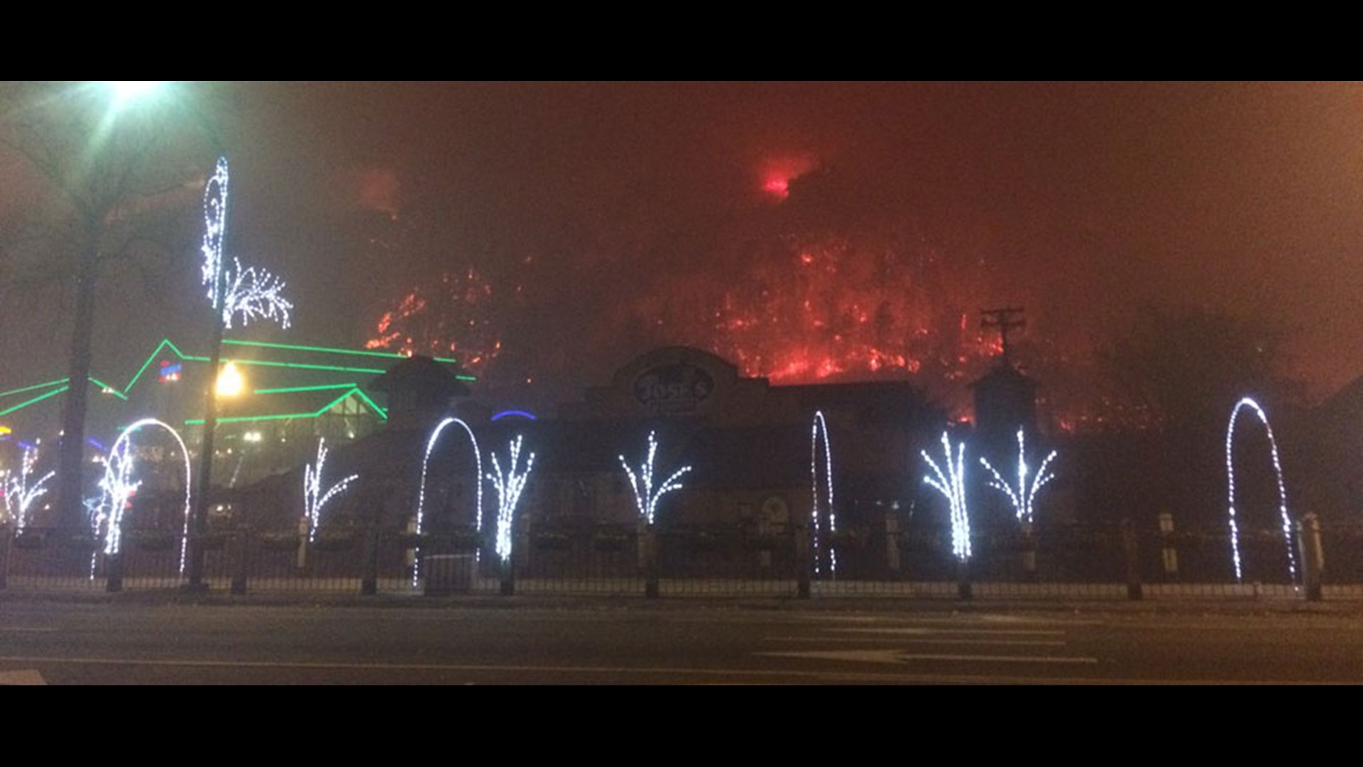 Tennessee wildfires force evacuations in Gatlinburg and Pigeon Forge ...