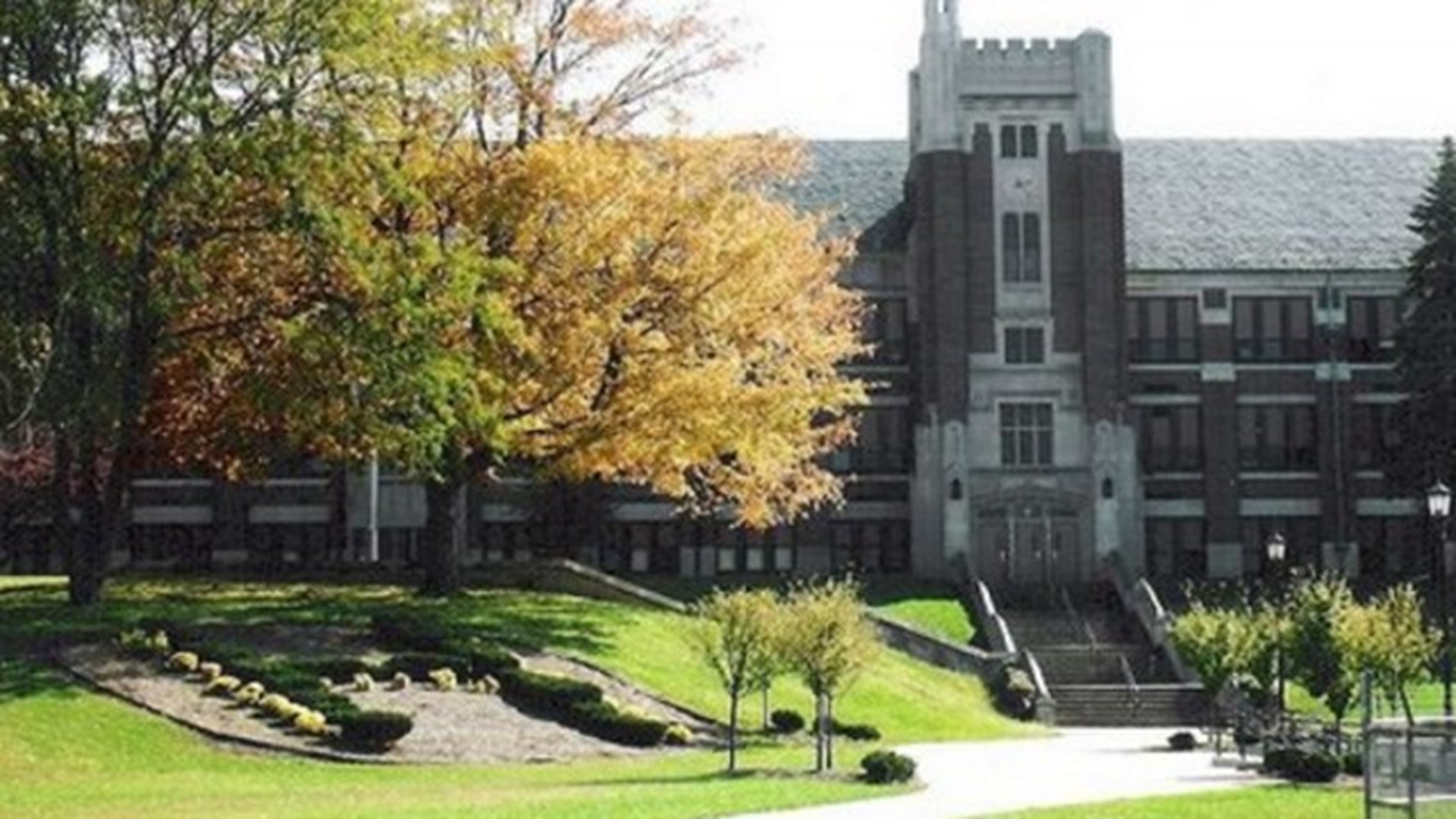 Howe High School hoping to win Google Chromebooks in national contest ...