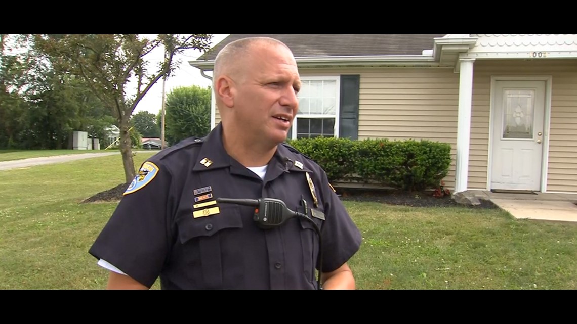 "She had an angel": Police officer stays with woman hit by car in ...