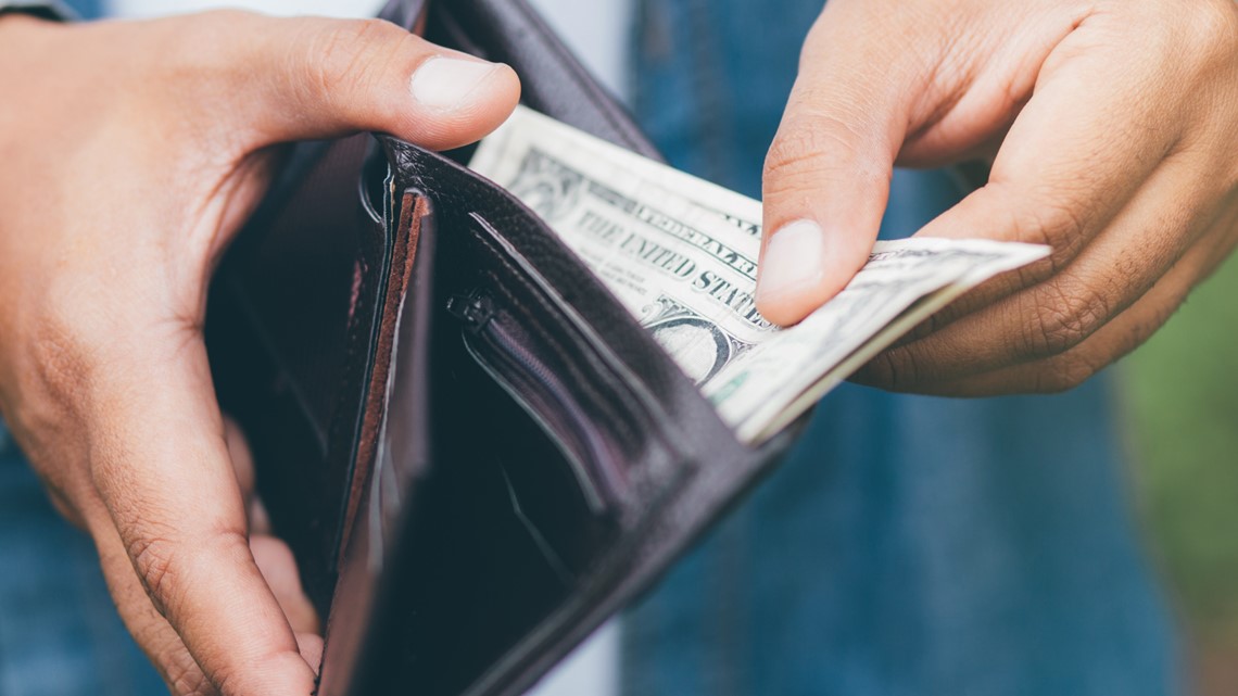 Crew digs through tons of trash to find Logansport man's wallet | wthr.com