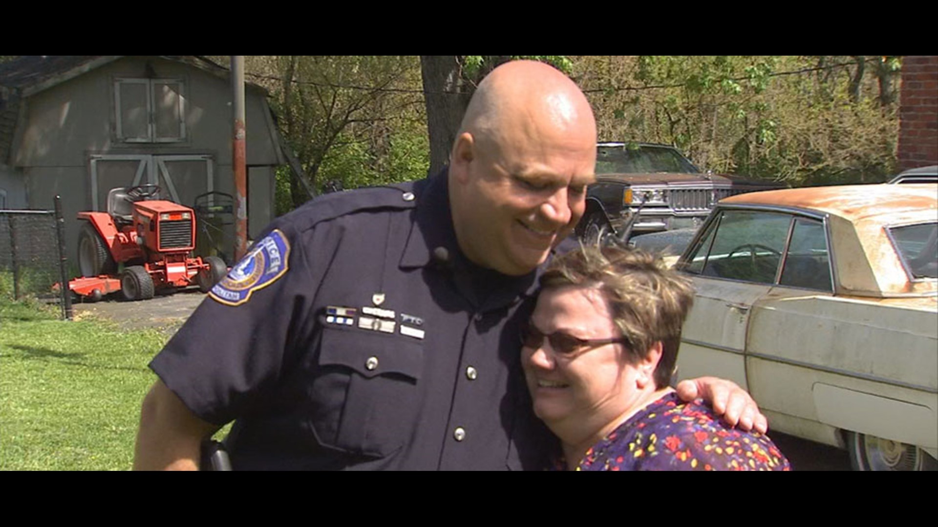 Woman credits IMPD officer with saving her life by arresting her 20 ...