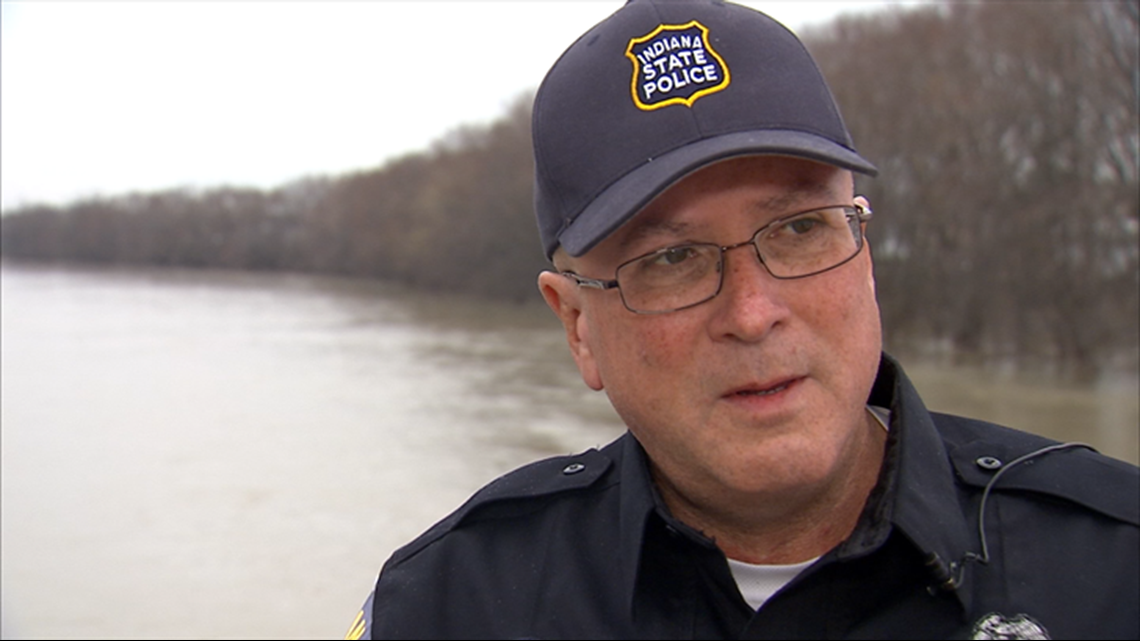 State Trooper talks woman off the ledge | wthr.com