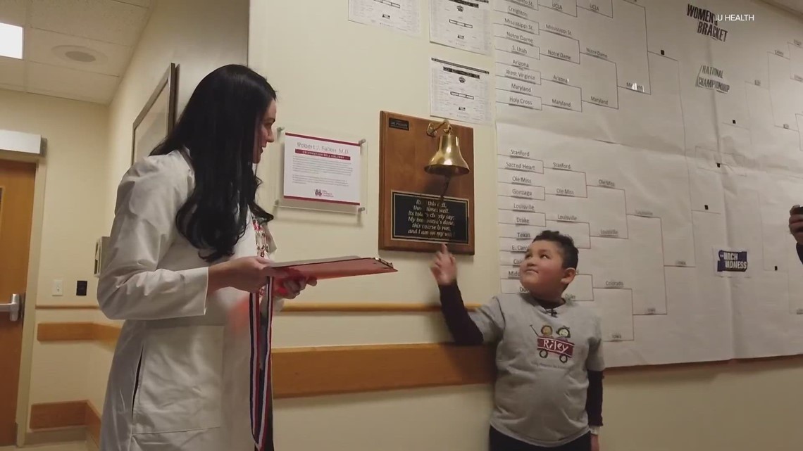 Riley kid rings bell cancer-free after transplant from father | wthr.com