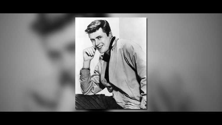 Edd Byrnes, who played "Kookie" in "77 Sunset Strip," dies | wthr.com