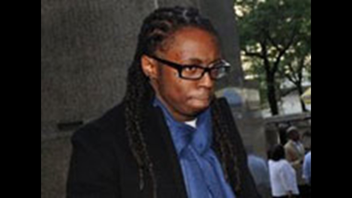 Lil Wayne pleads to attempted gun possession | wthr.com