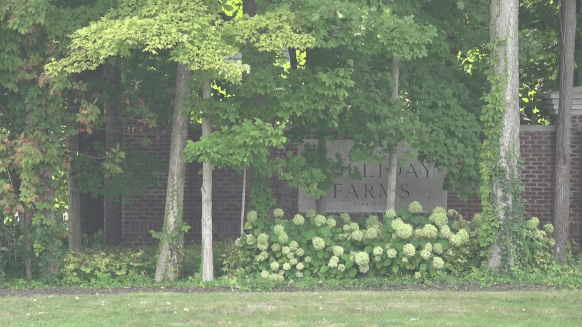 Zionsville community reacts after hateful symbol drawn at local golf ...