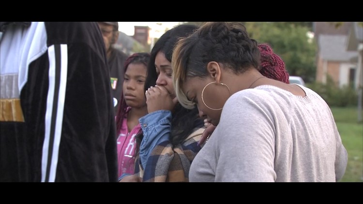 Family members of unsolved murder victims hold vigil Friday night ...