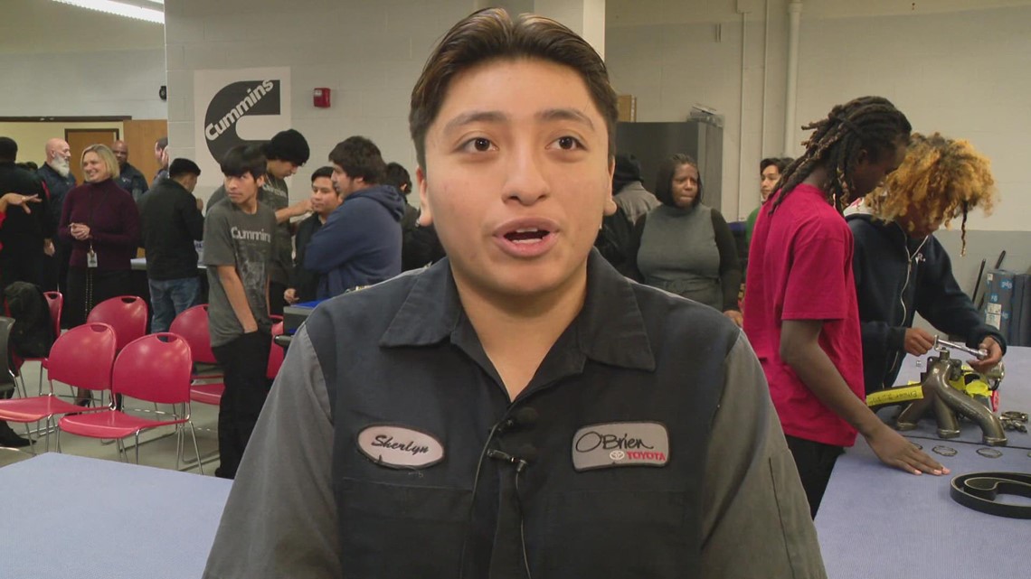 Cummins brings training to Arsenal Tech High School | wthr.com