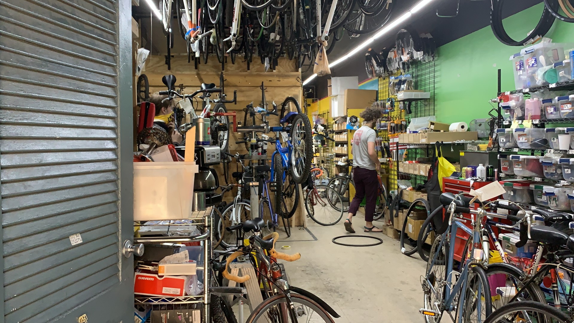 Bicycle shops busy with sales, repairs during pandemic | wthr.com