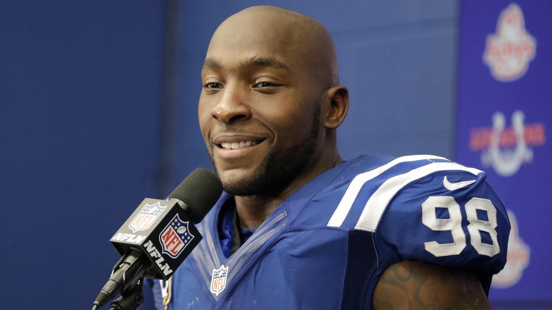 Robert Mathis to be inducted into Colts Ring of Honor next season ...