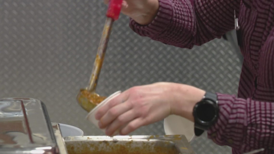 Central Indiana chefs compete in 'Souper Bowls' event | wthr.com