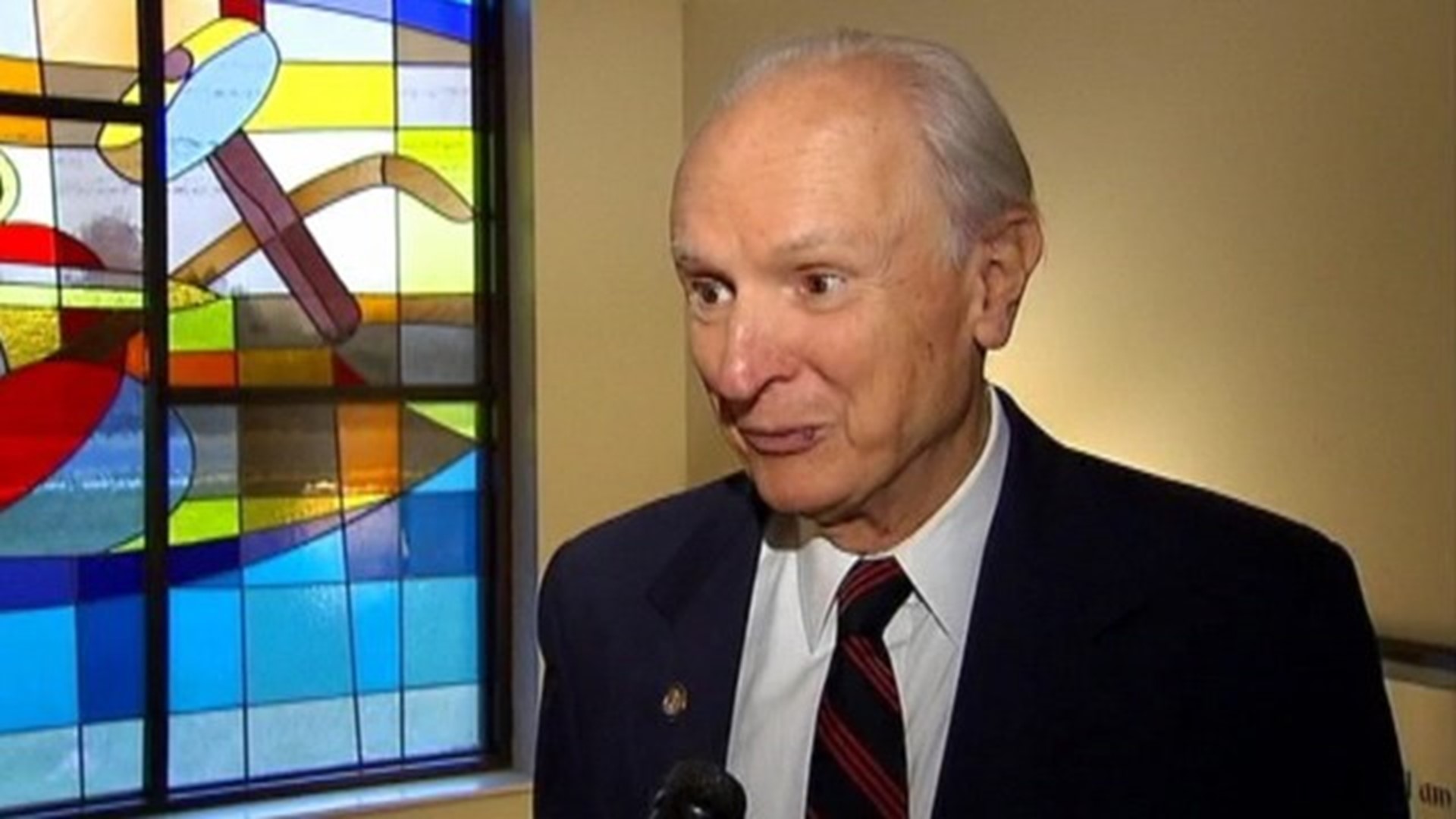 Former Indianapolis Mayor Bill Hudnut battling health issues | wthr.com