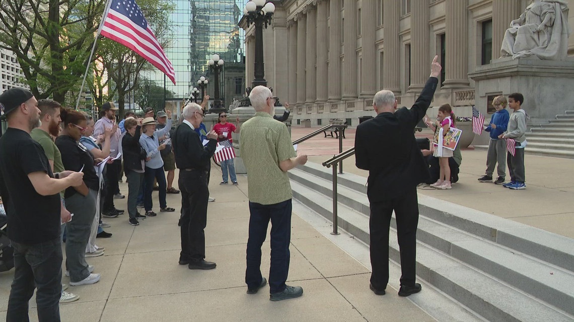 Indianapolis rally calls for changes in immigration policy | wthr.com