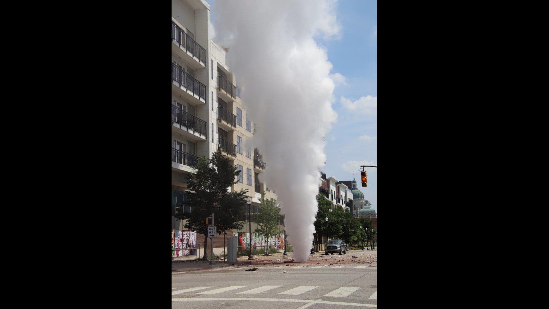 Citizens Energy updates pipe burst in downtown Indy that sent steam ...