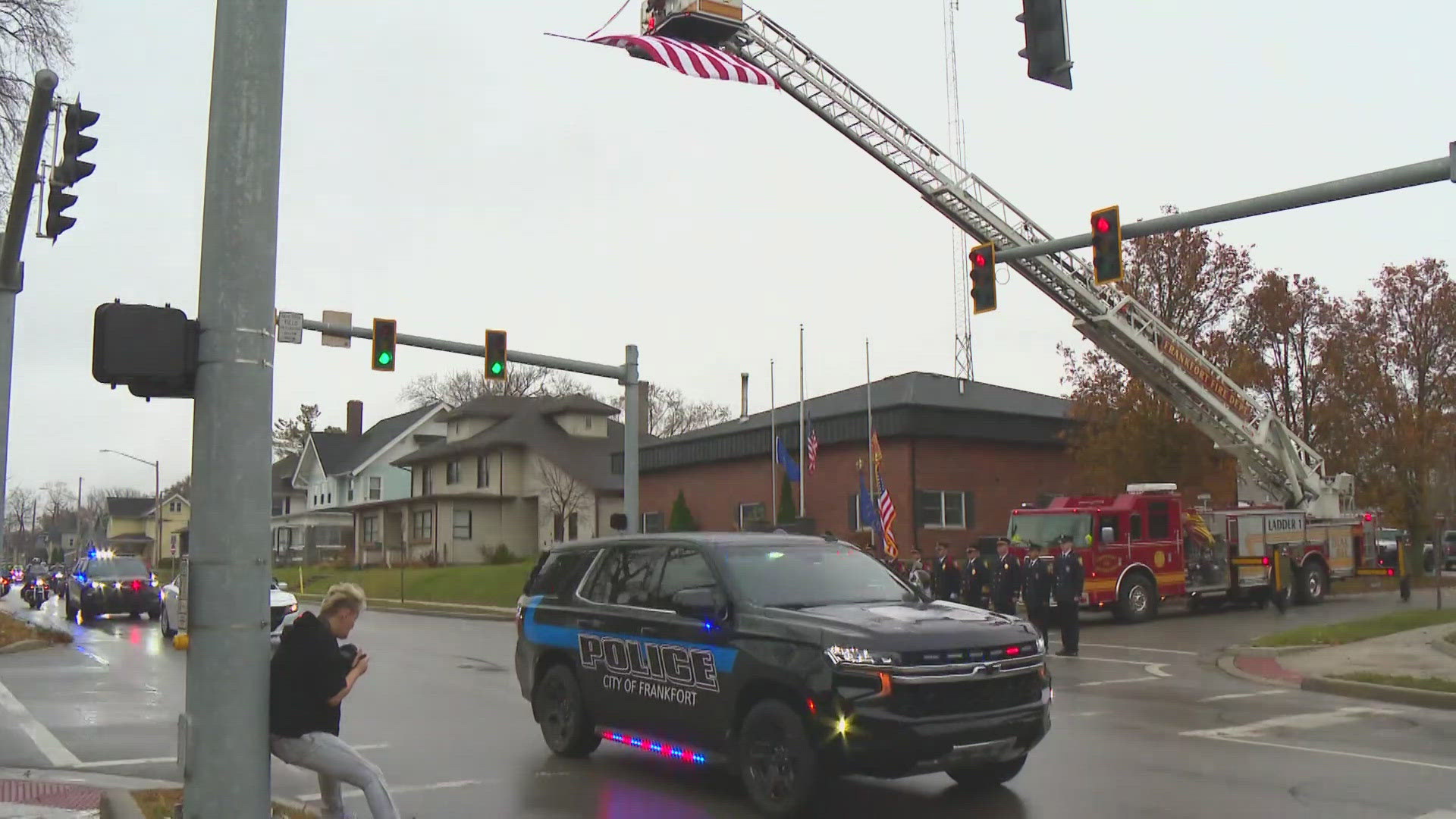 Funeral held for Indiana National Guardsman killed in interstate crash ...