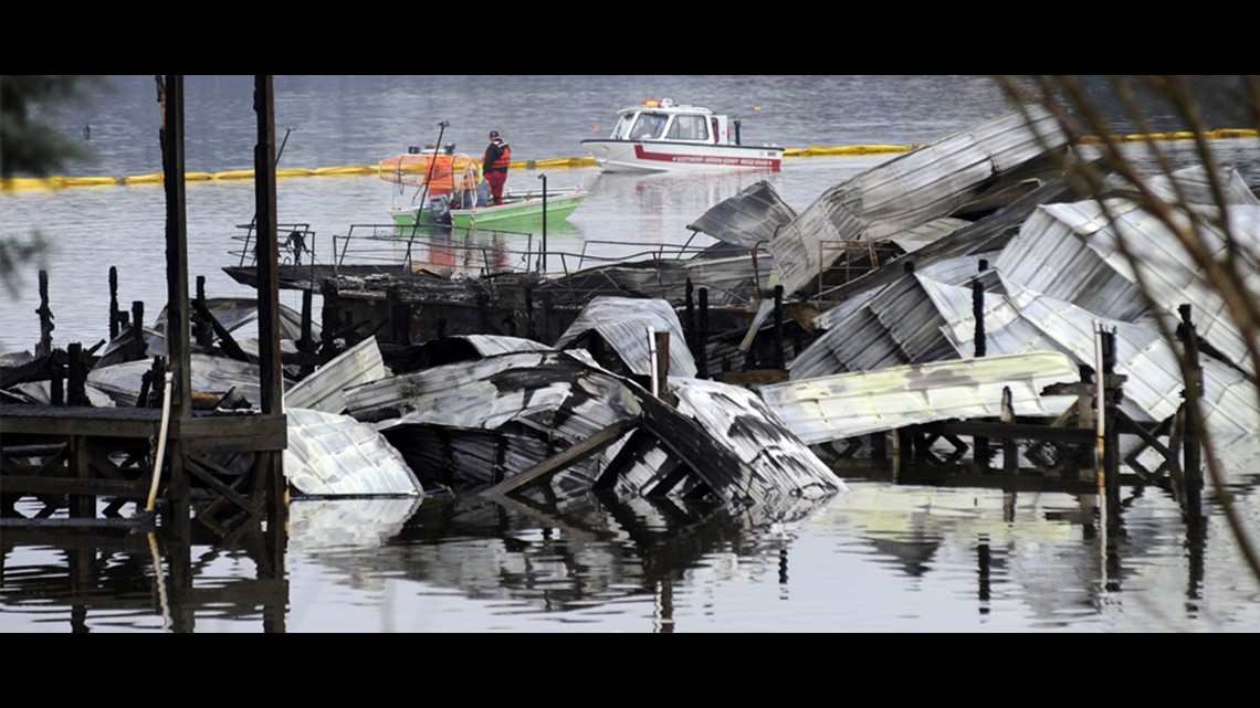 Alabama fire chief confirms 8 deaths in boat dock fire | wthr.com