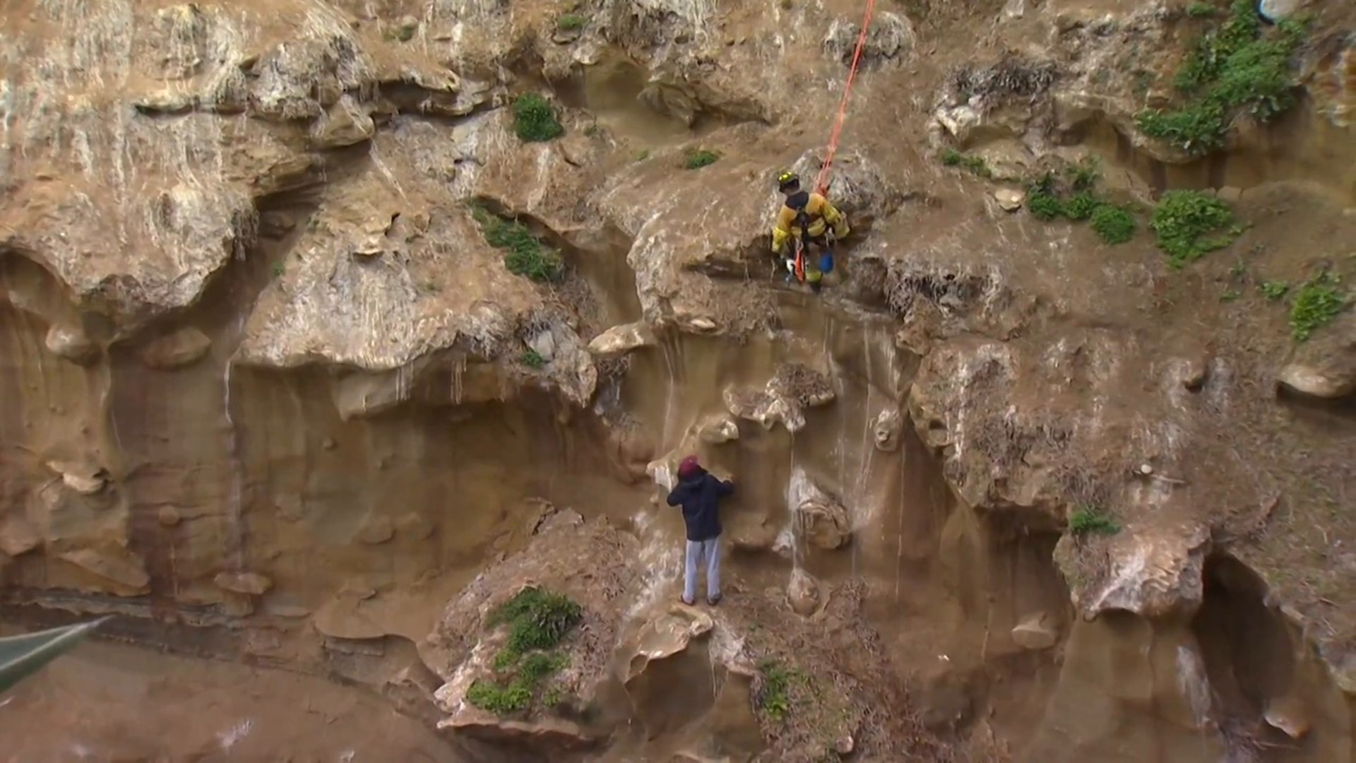 WATCH: California cliff rescue | wthr.com