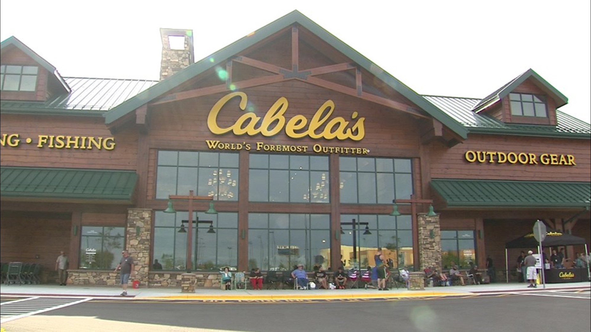 Cabela's grand opening attracts big crowd | wthr.com
