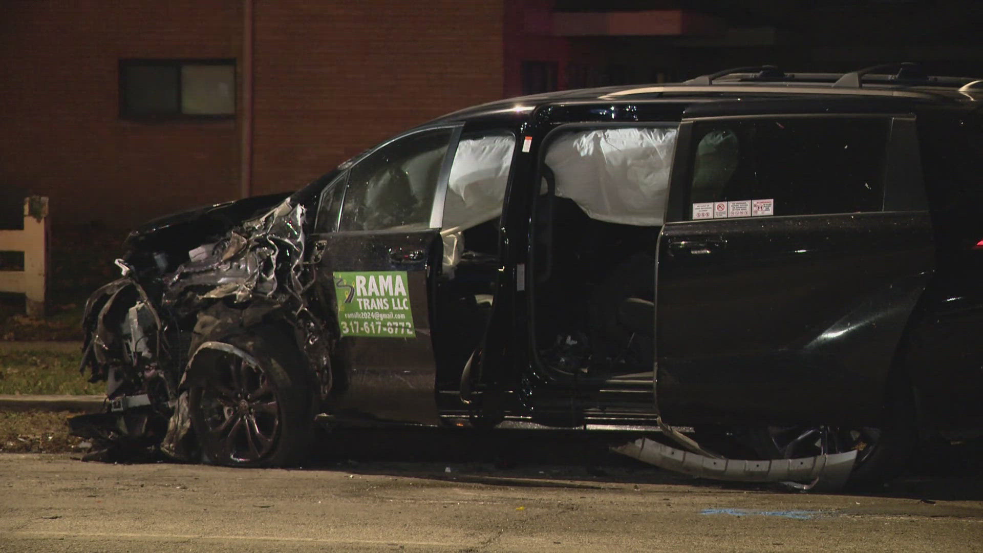 At least 1 person killed in crash on Indy's east side | wthr.com