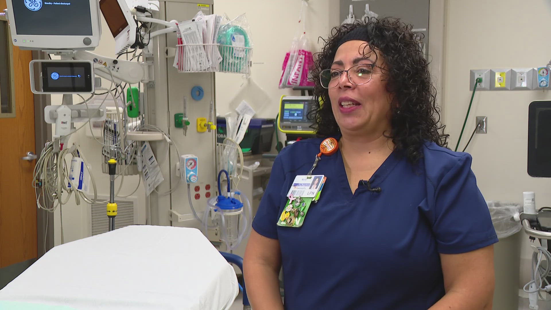 Indianapolis nurse saves woman's life mid-flight | wthr.com