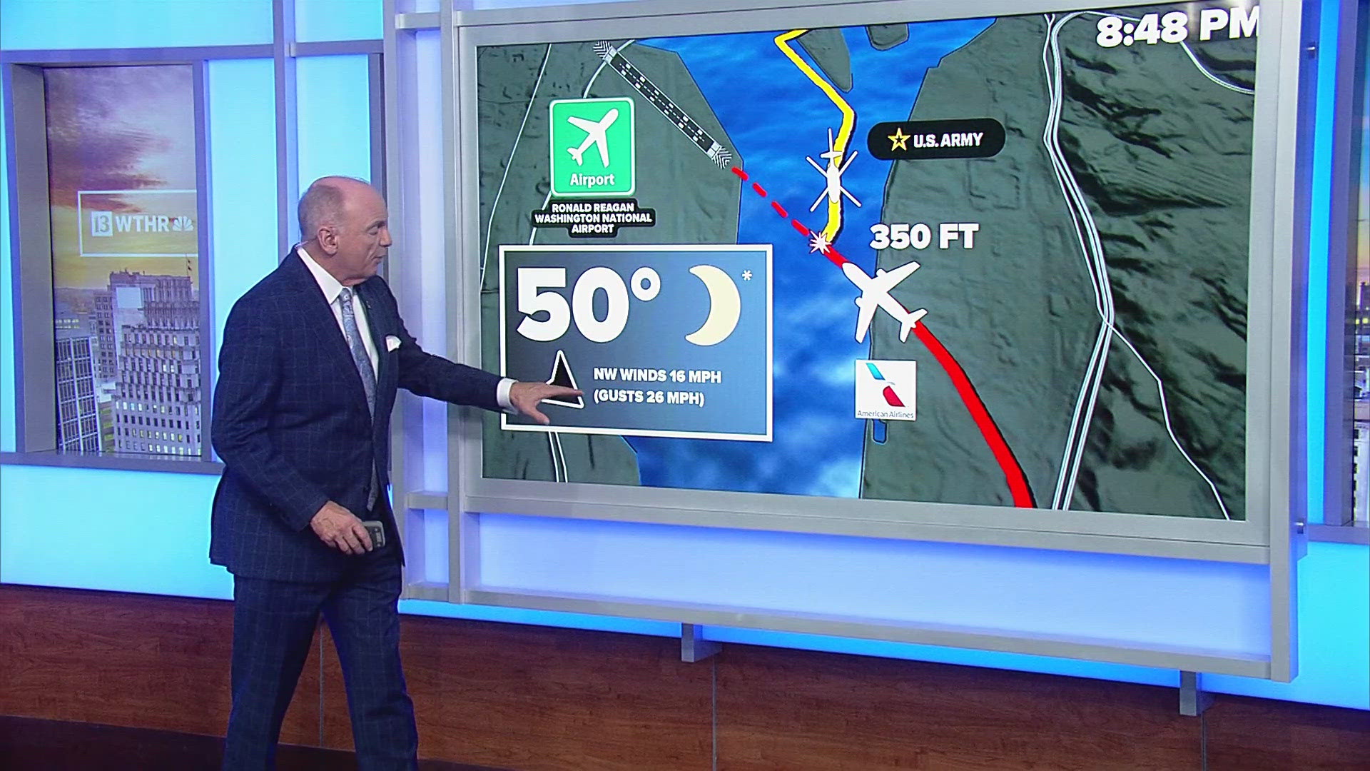 Flight path of the American Airlines plane and U.S. Army helicopter ...