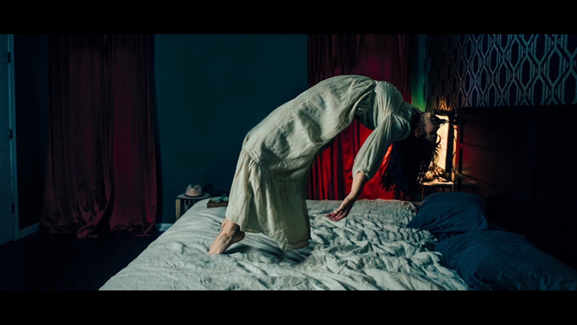 Arkansas photographer recreates iconic horror movies, scenes for ...