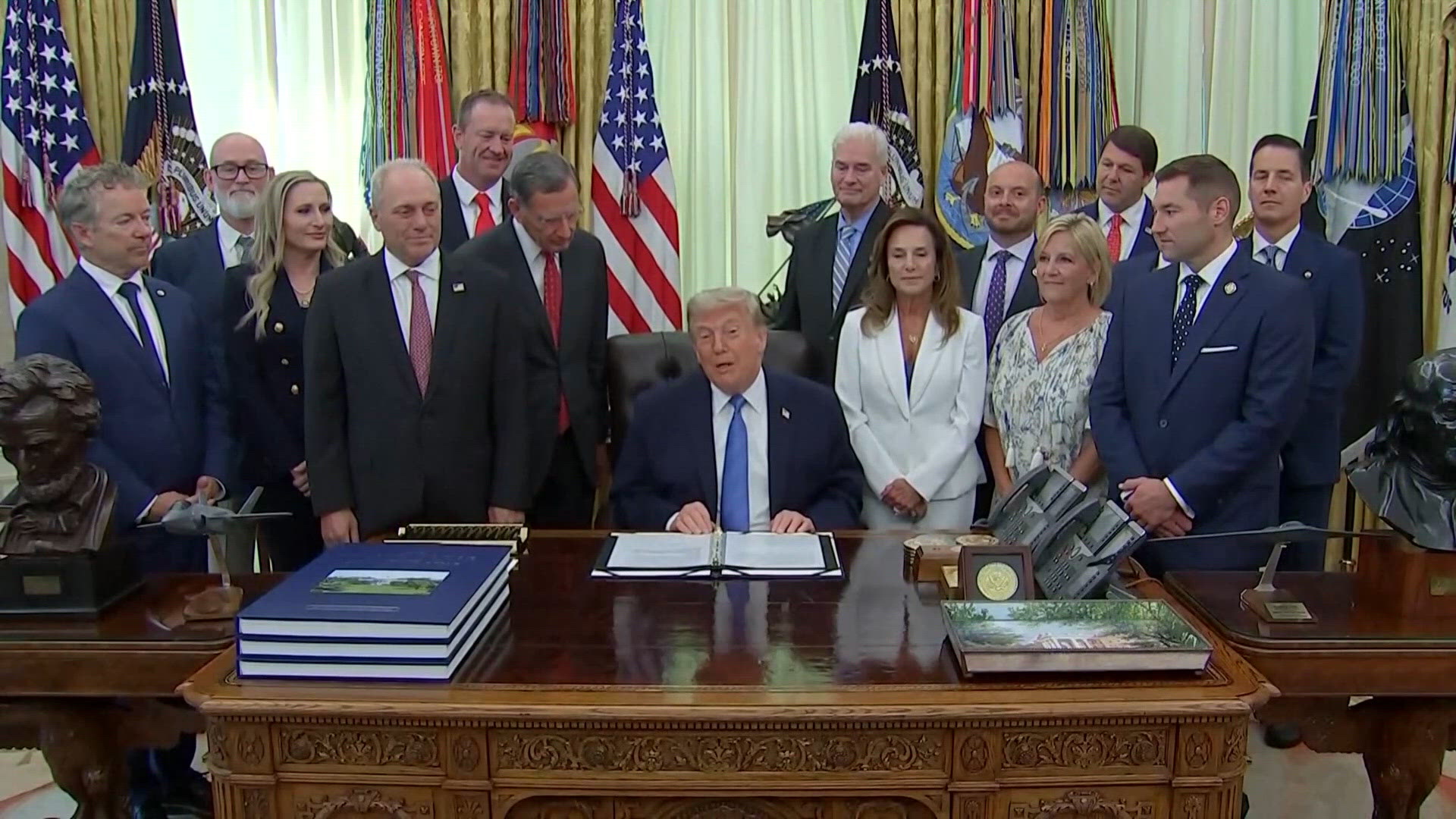 President Trump signs Secure America Act funding ICE and border patrol ...