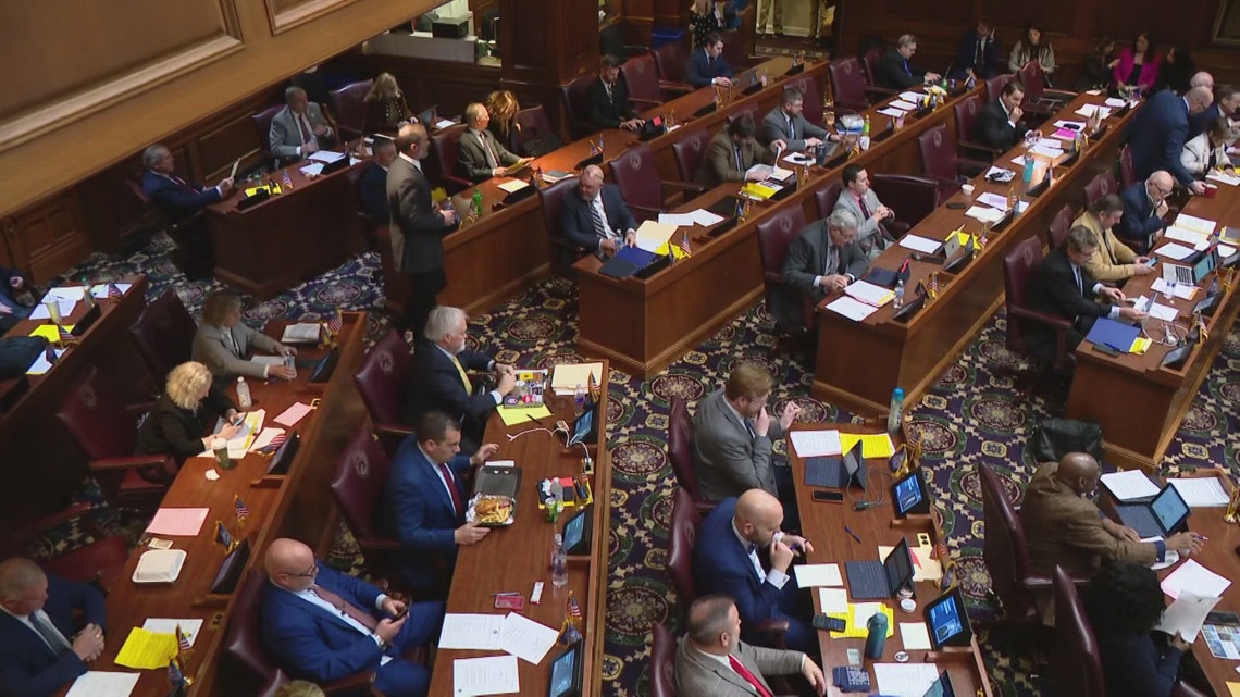 Indiana House passes IPS takeover bill | wthr.com