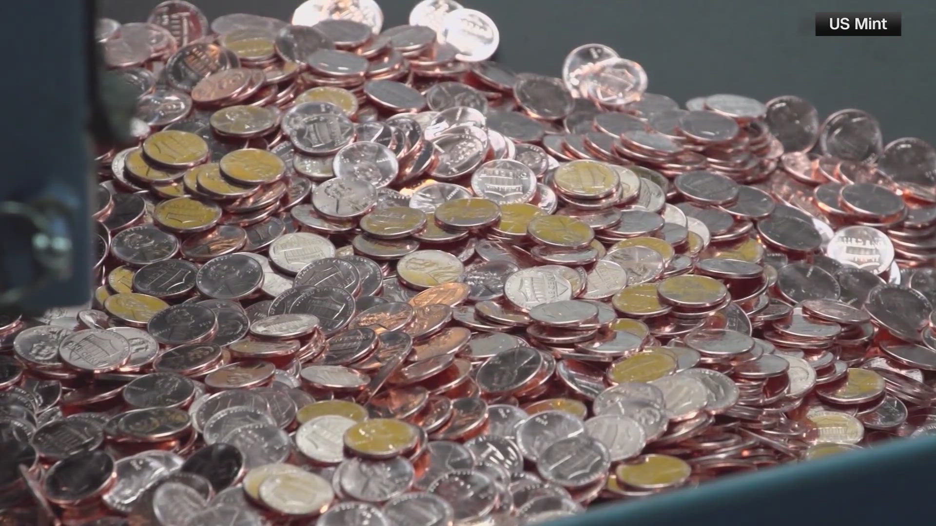 US Mint in Philadelphia presses final pennies as the 1-cent coin gets ...