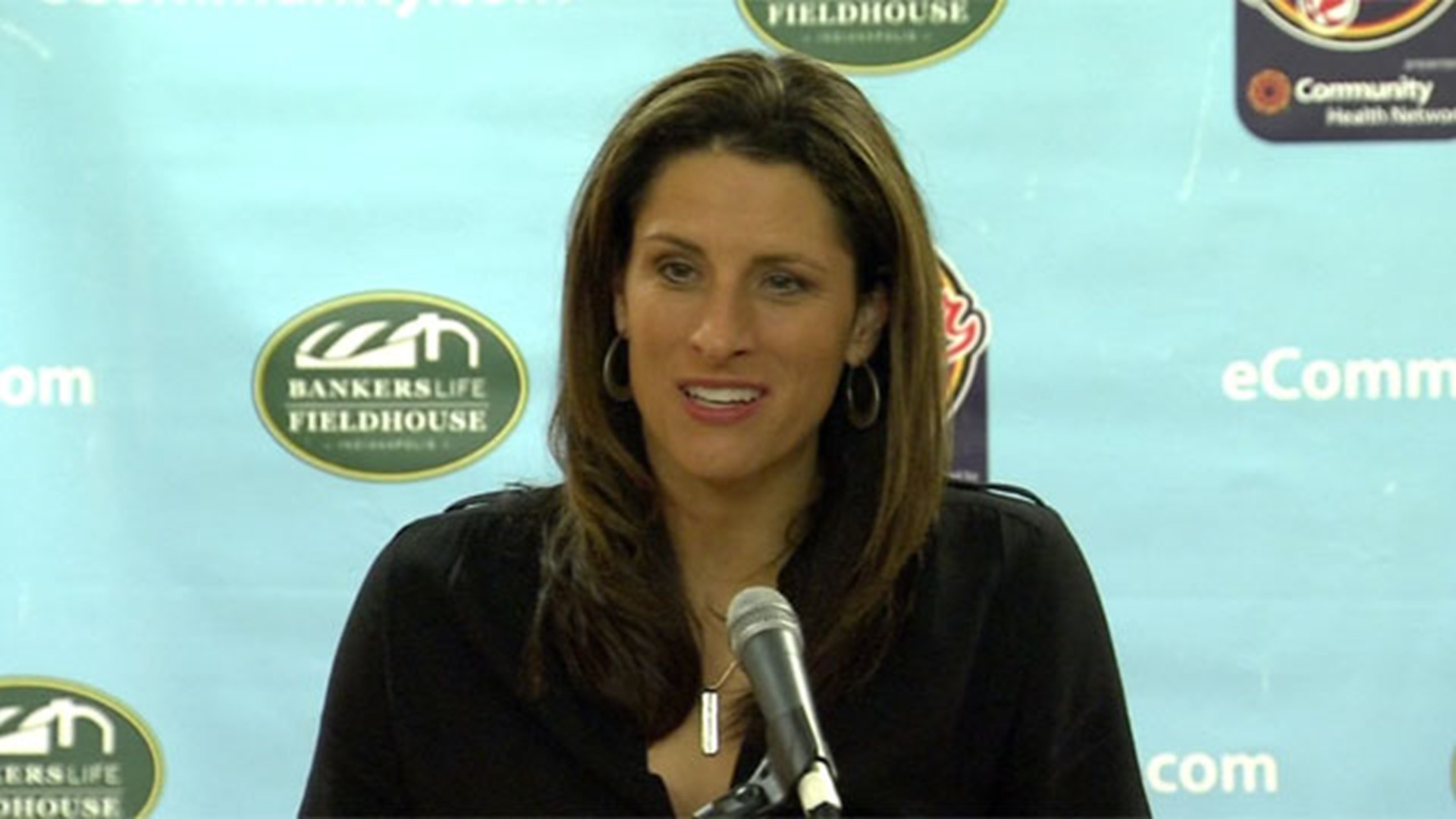 Fever coach Stephanie White leaving for Vanderbilt at end of WNBA ...