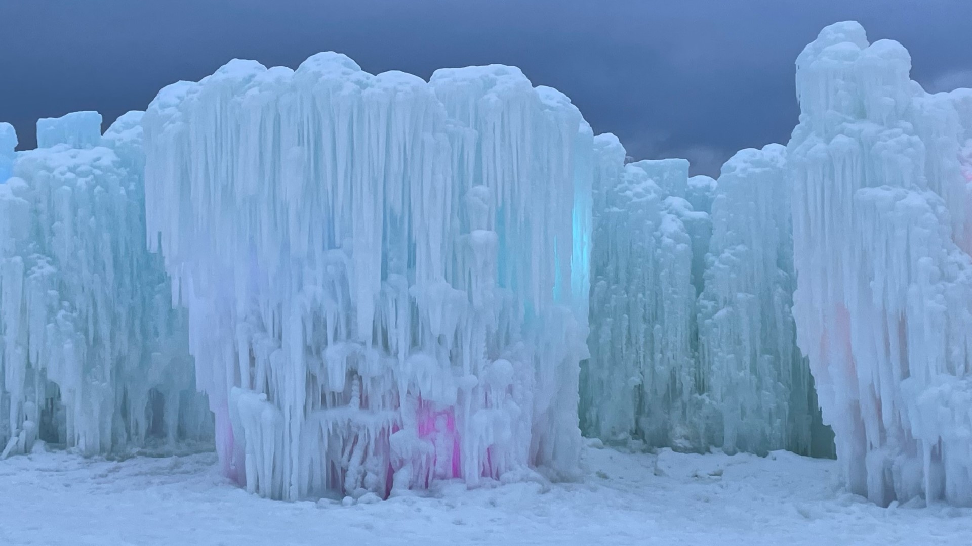 Chuck's Wisconsin Wonderland Adventure: Lake Geneva, Ice Castles and ...